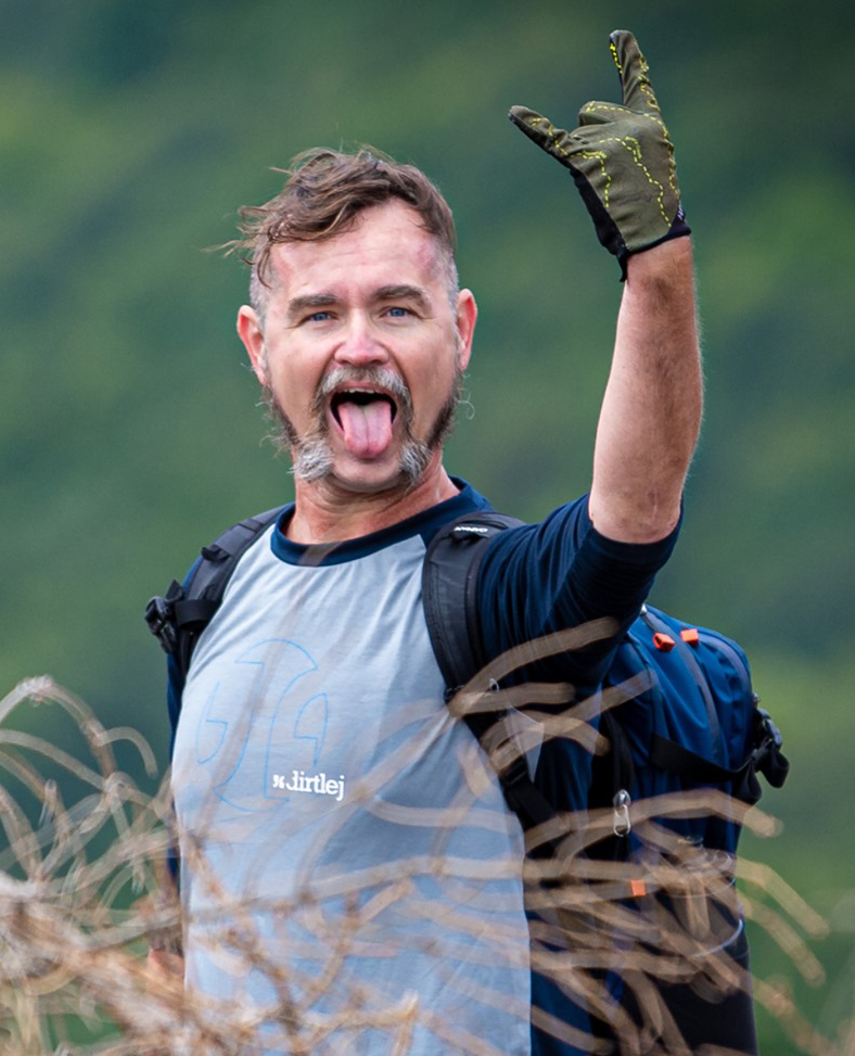 ¿Por qué lo hago? – El Yari